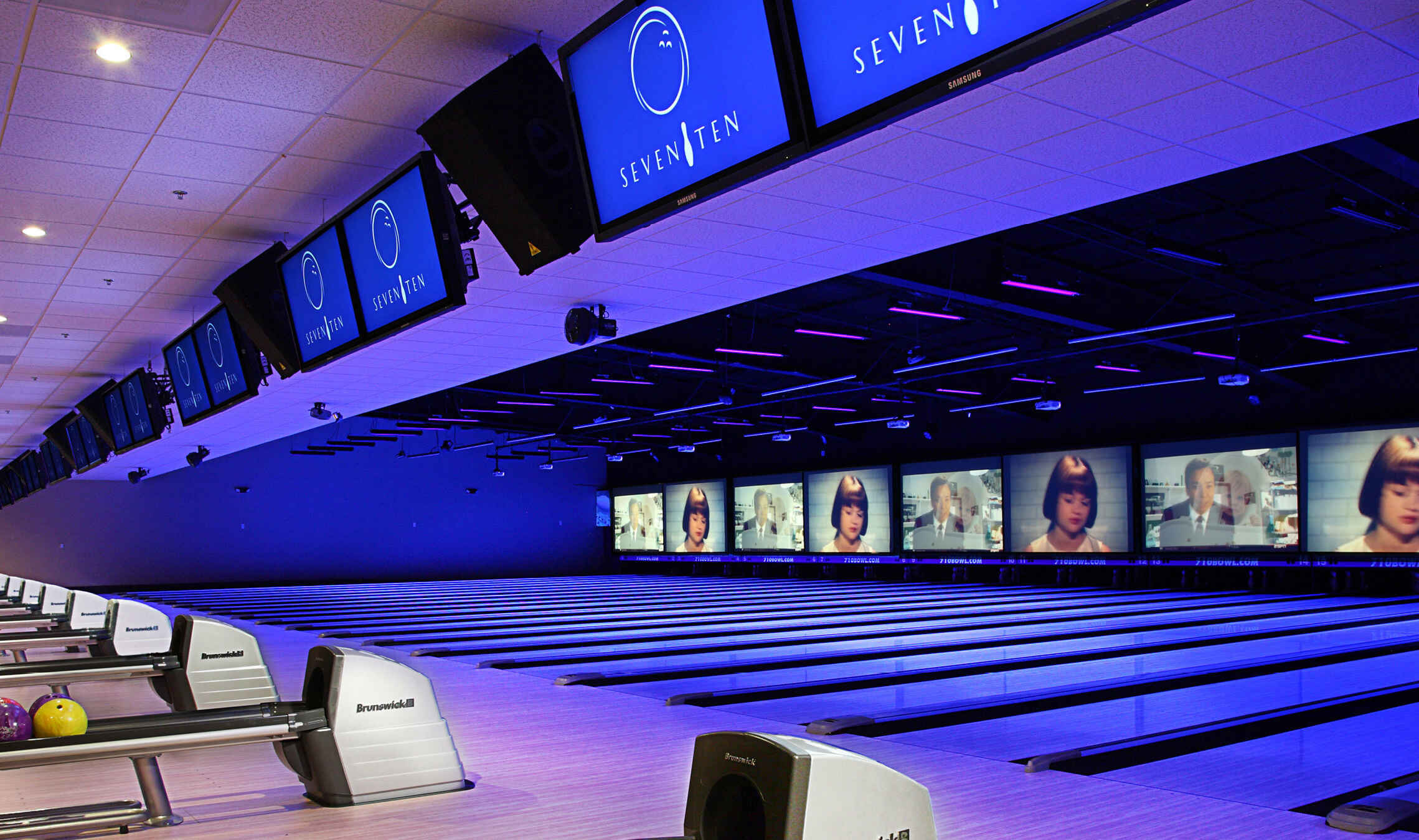 Seven Ten | Brunswick Bowling