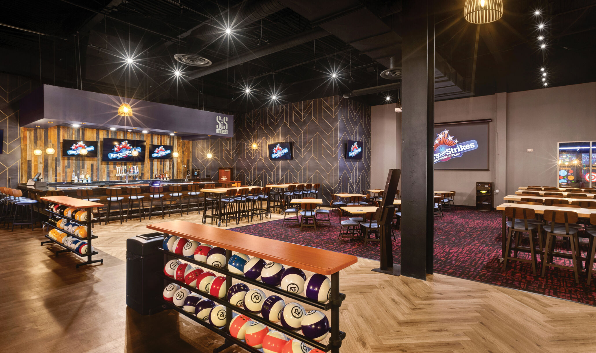 Stars and Strikes - Myrtle Beach, SC | Brunswick Bowling