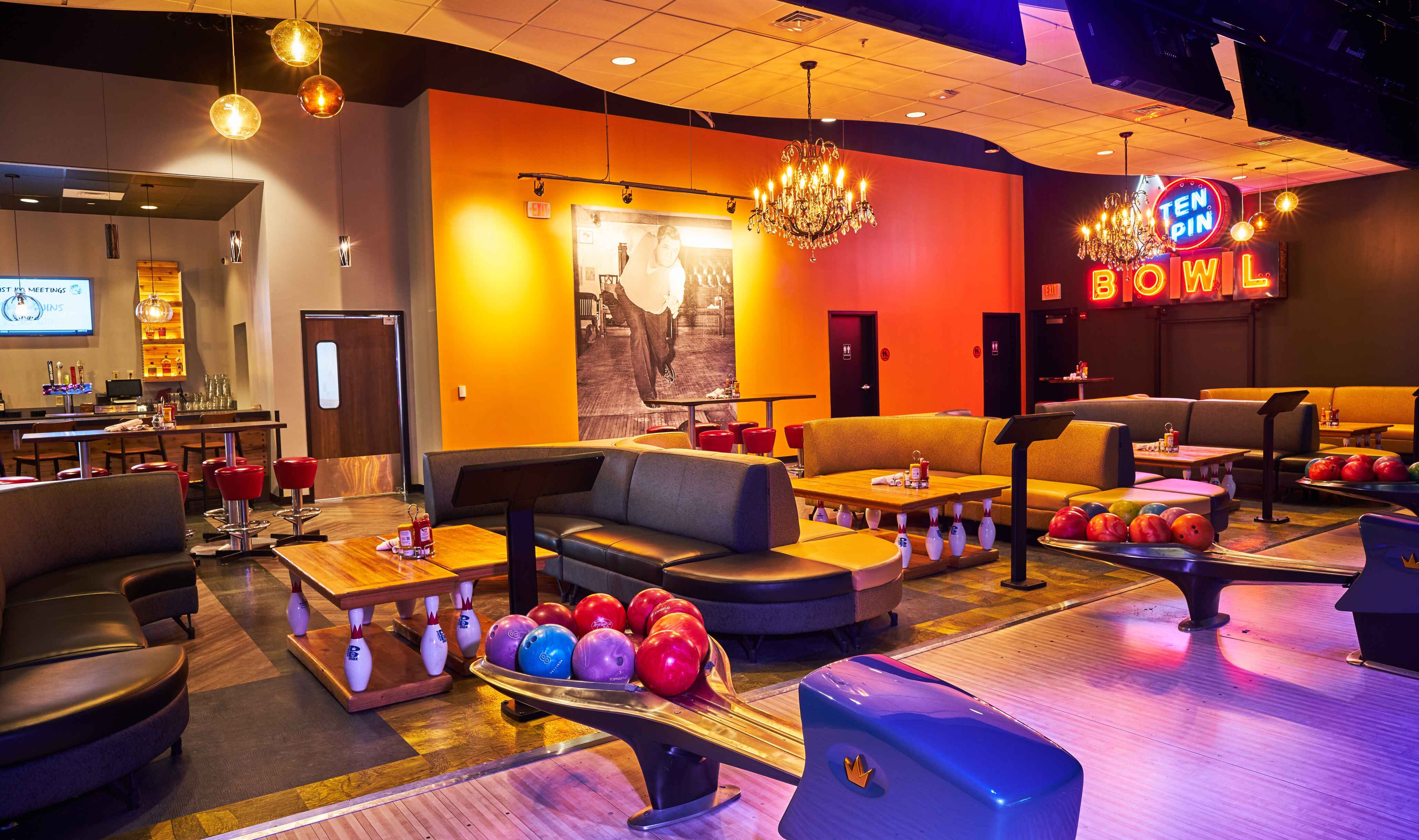 Ten Pin Alley | Brunswick Bowling