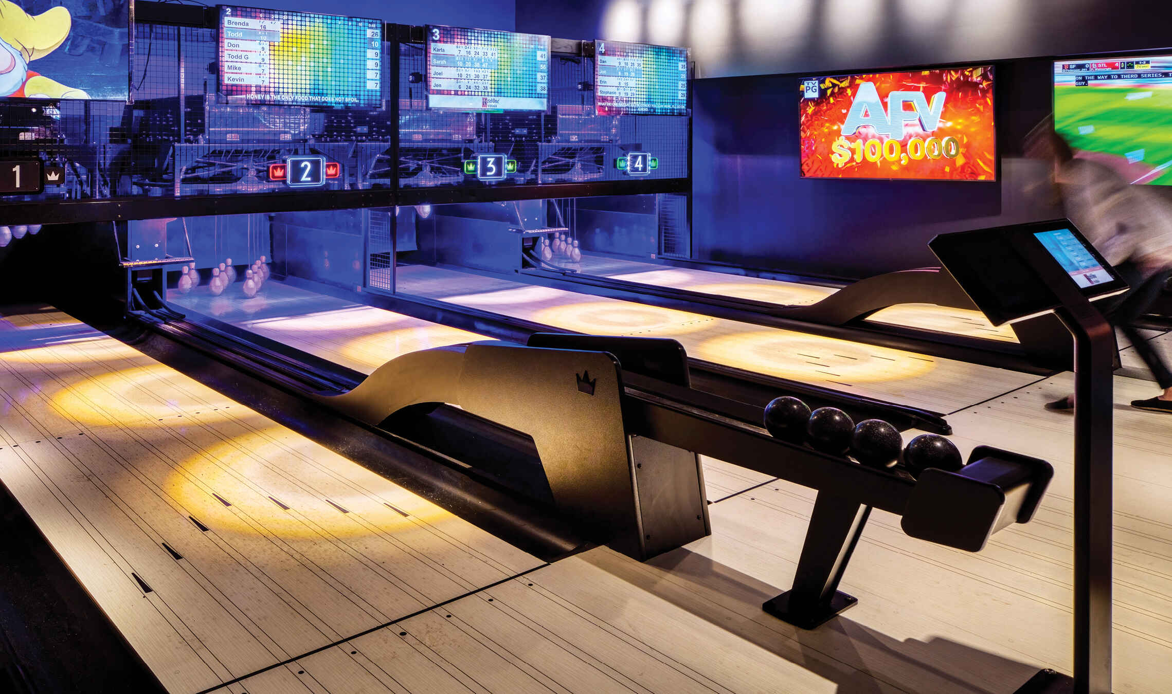 Woodrows Duckpin | Brunswick Bowling